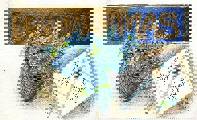 Victorian Origins: Christmas Cards & Crackers